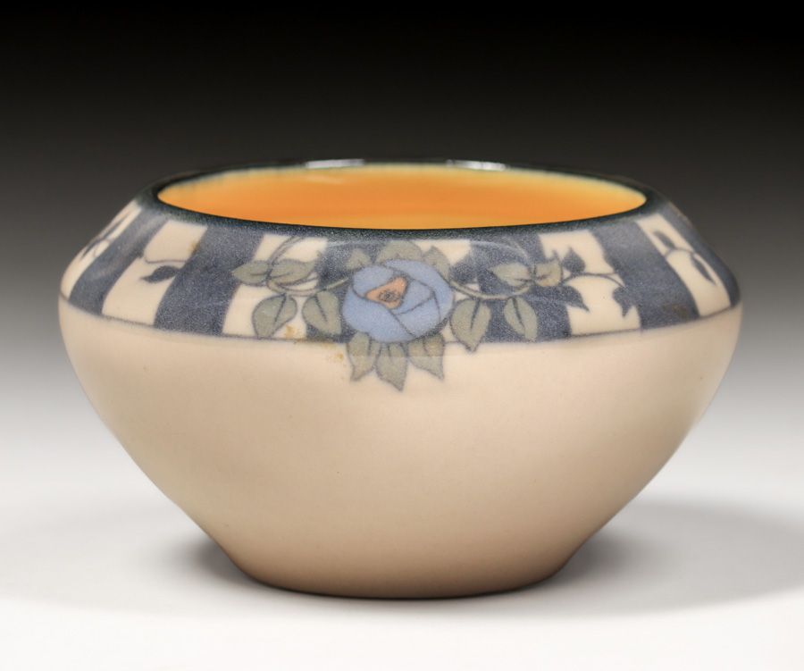 Rookwood Pottery Elizabeth McDermott Glasgow Rose Decorated Bowl 1919 ...